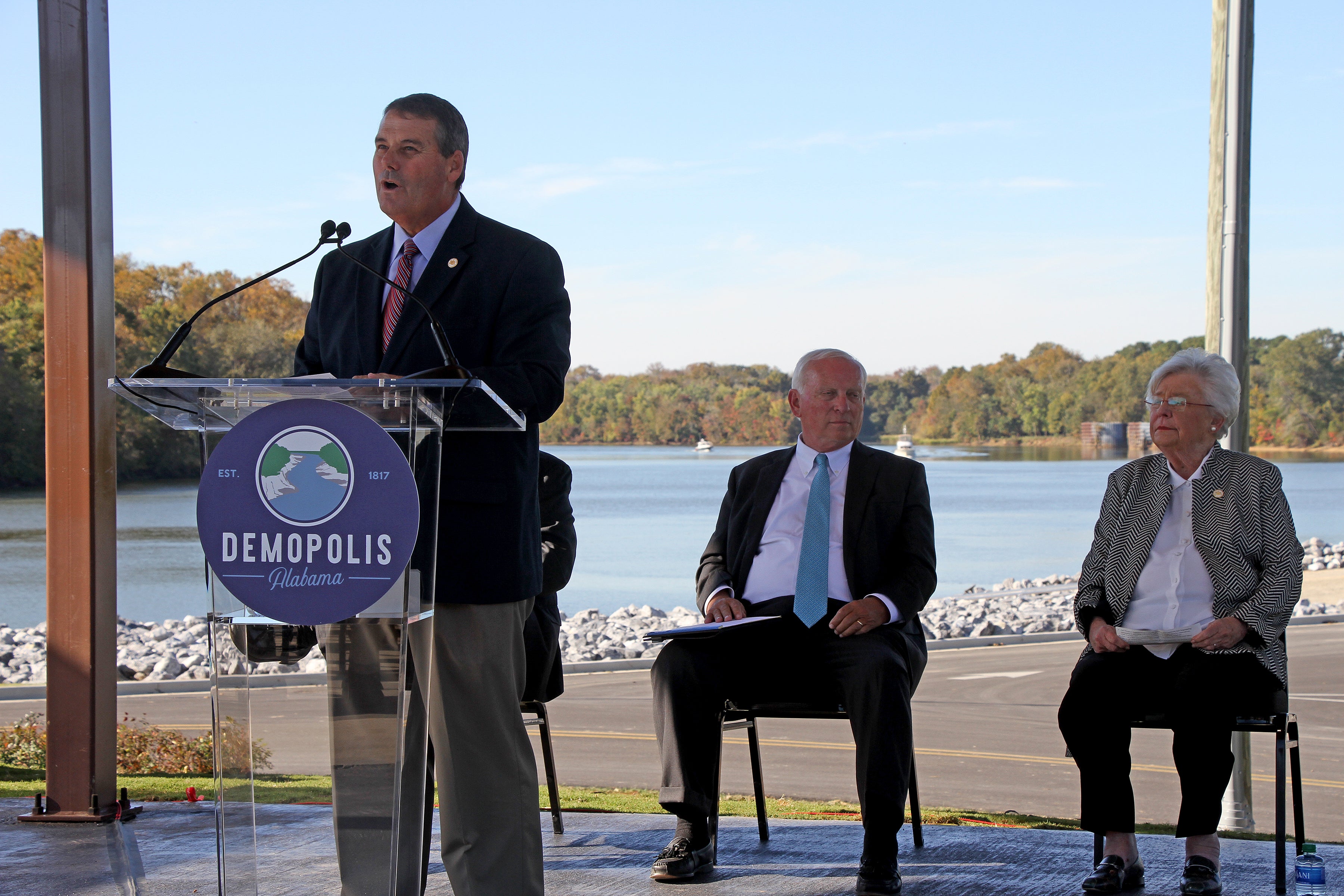 Governor Ivey Joins in Celebration of New Boating Access | Outdoor Alabama