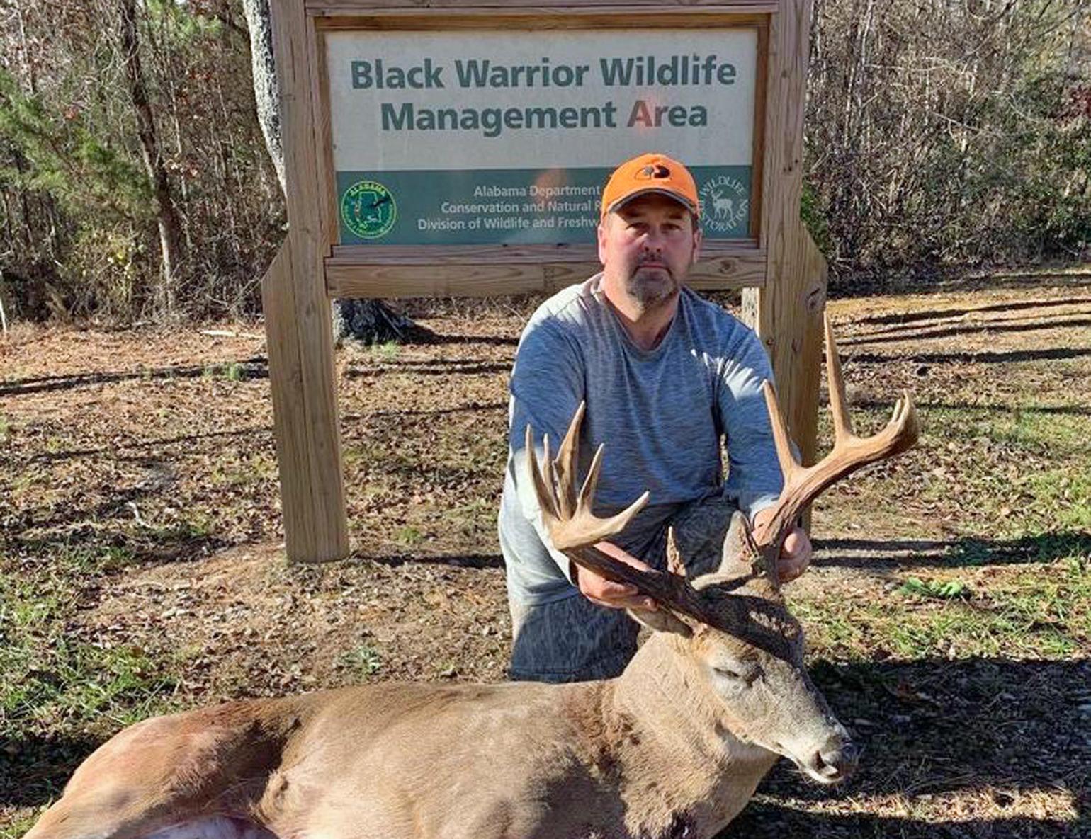 Public Land Provides Opportunities to Hunt Rut All Season | Outdoor Alabama